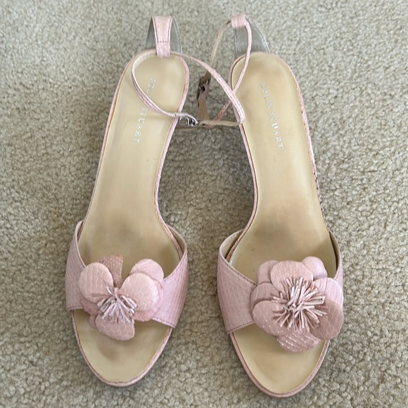 Colin Stuart | Shoes | Colin Stuart Dusty Pink Leather Flower Sandals ...
